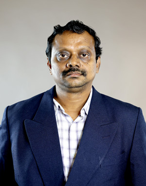 Expert Faculty: Guiding Students to Success with Knowledge & Experience ...